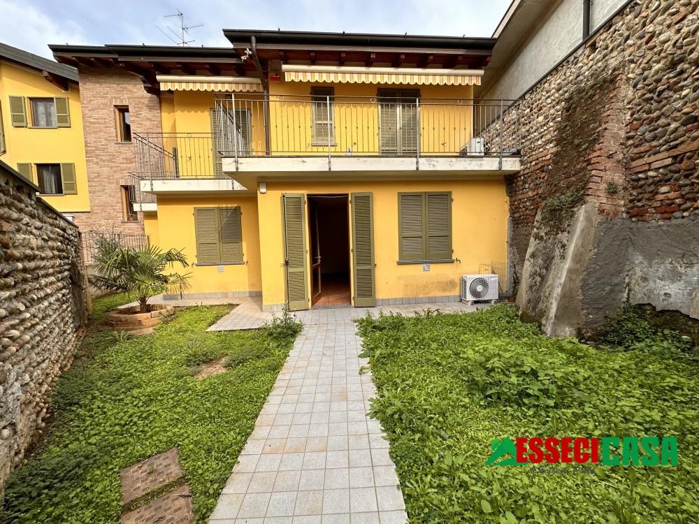 Appartamento in vendita a Arzago D'Adda