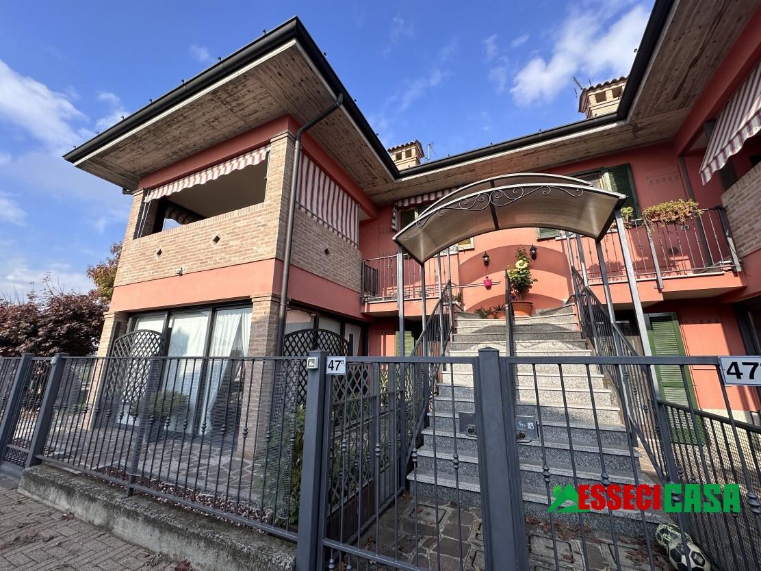 Appartamento in vendita a Arzago D'Adda