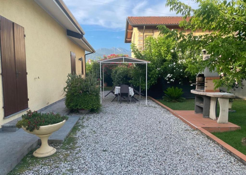 Villa in vendita a Forte Dei Marmi
