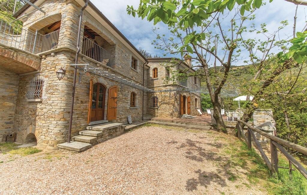 Rustico in vendita a Pietrasanta