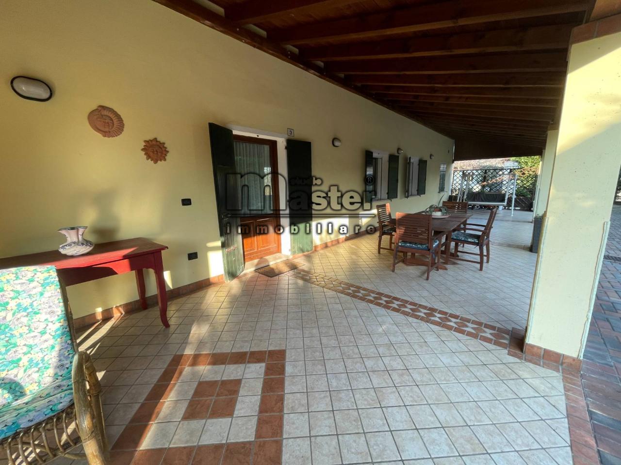 Rustico in vendita a Roncade