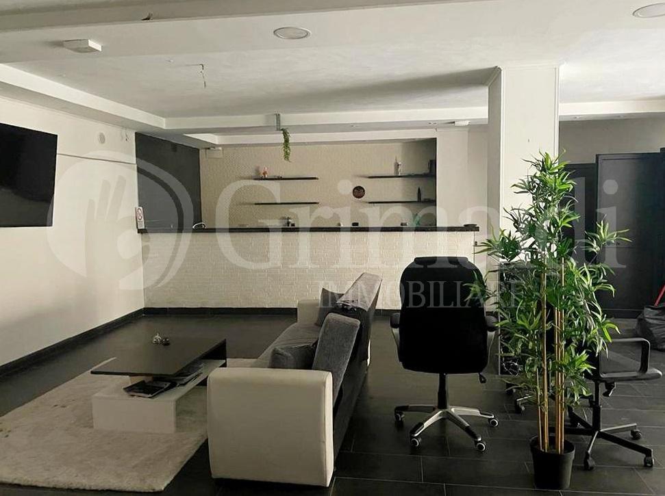 Negozio in affitto a Quarto