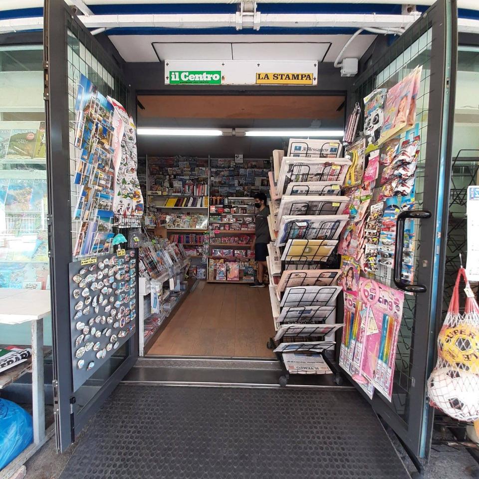 Esercizio commerciale in vendita a Alba Adriatica