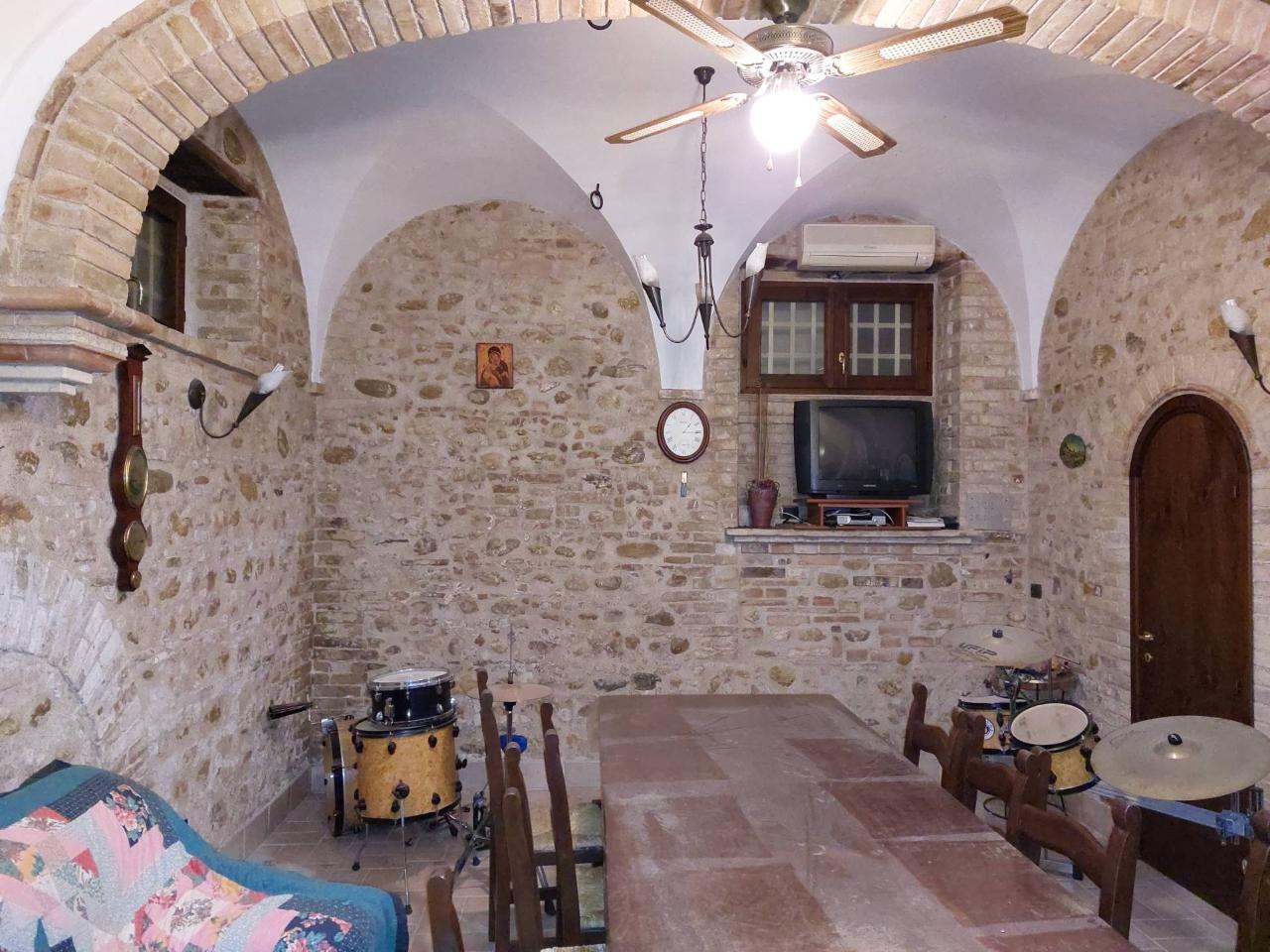 Casa indipendente in vendita a Mosciano Sant'Angelo