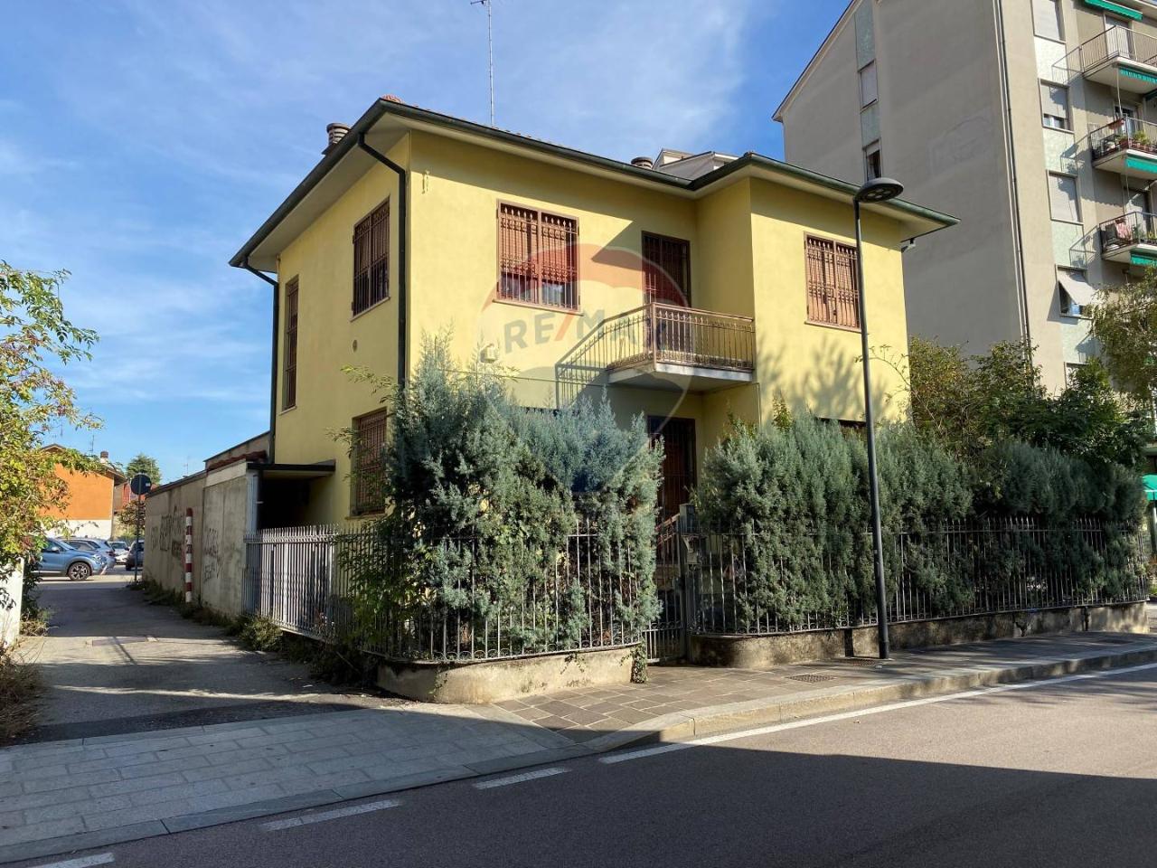 Villa in vendita a Agrate Brianza