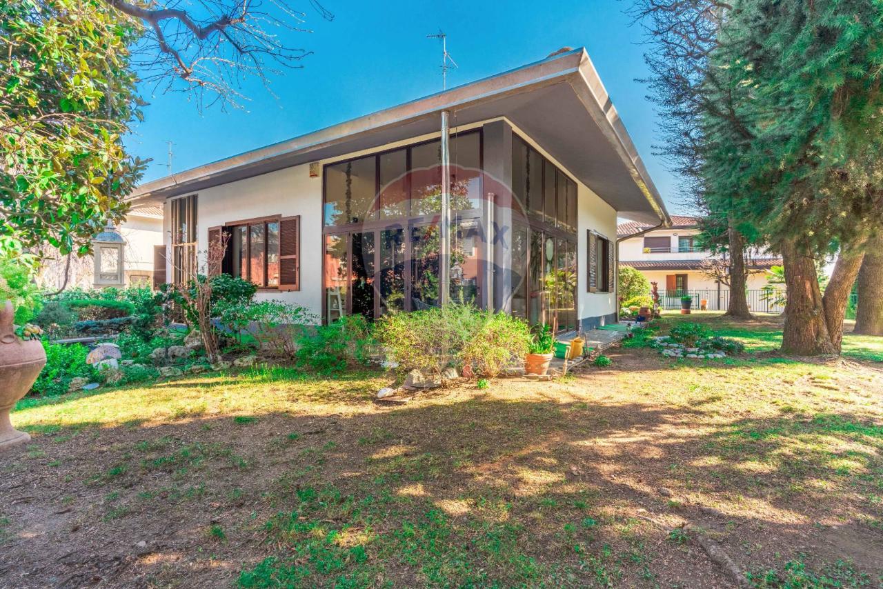 Villa in vendita a Rho