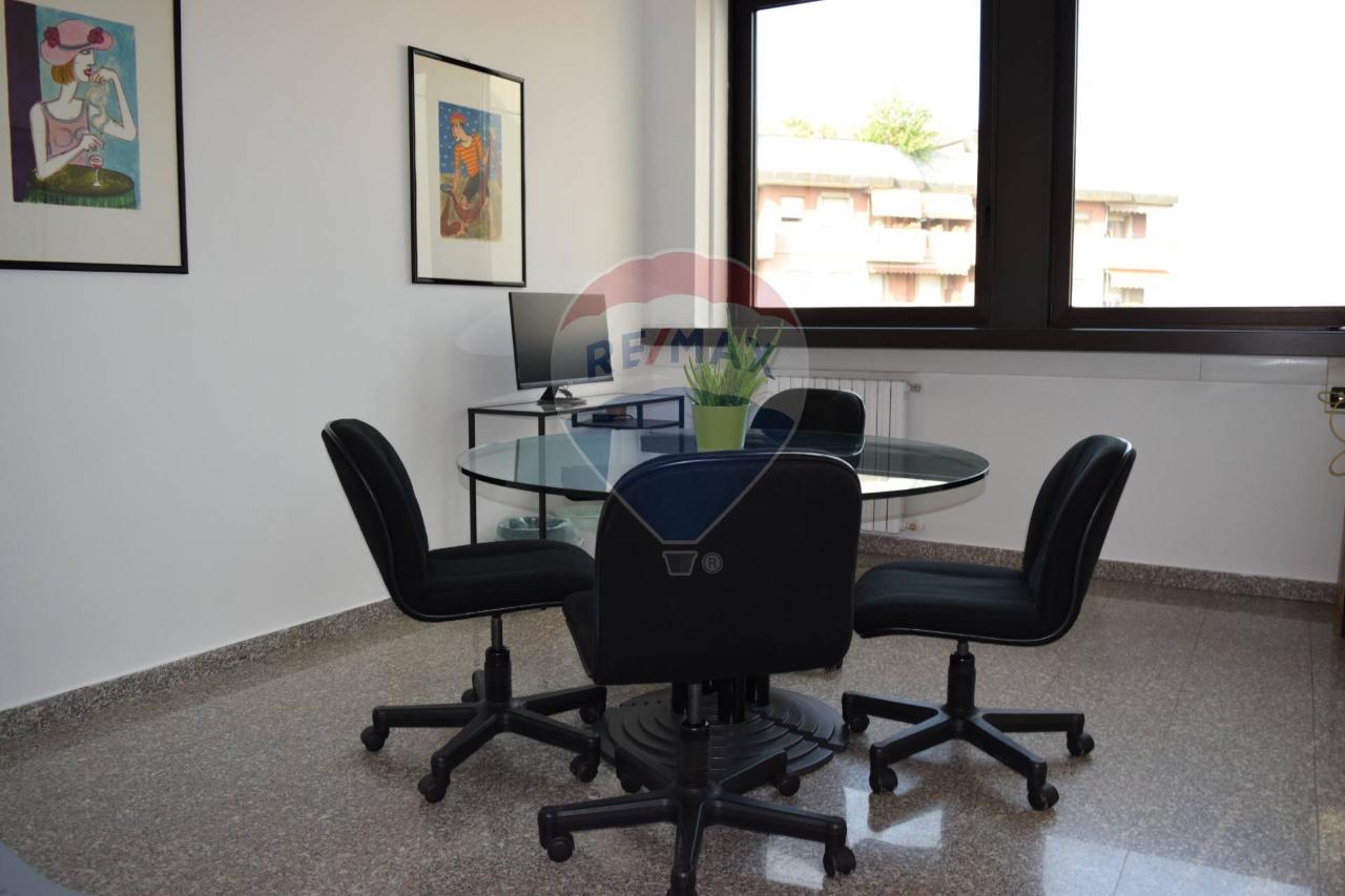 Ufficio in vendita a Rho