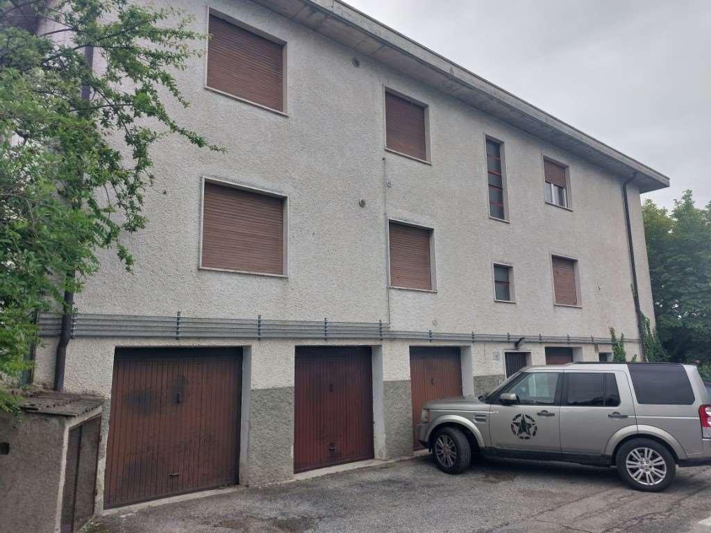 Villa in vendita a Varese
