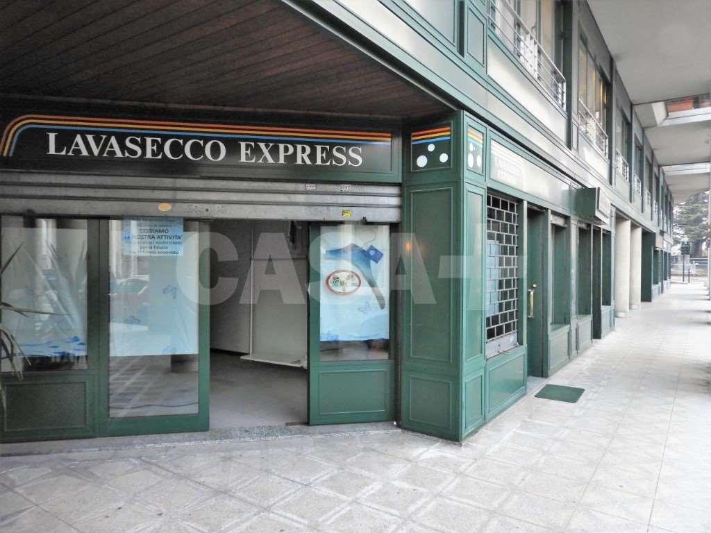 Negozio in vendita a Varese
