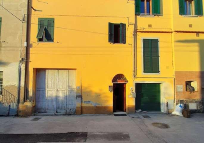 Casa indipendente in vendita a Santa Maria A Monte