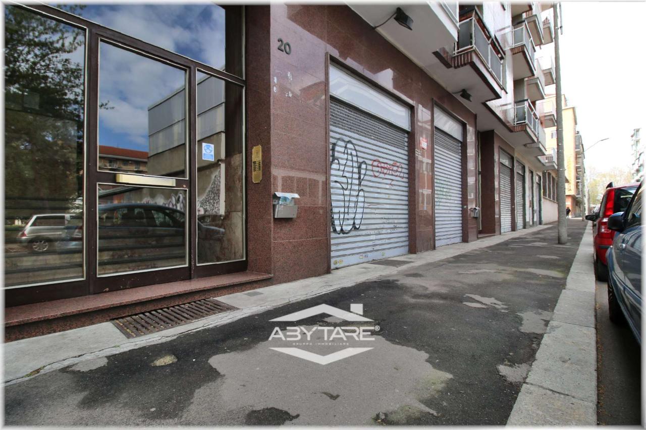 Magazzino in vendita a Torino