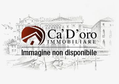 Esercizio commerciale in vendita a Venezia