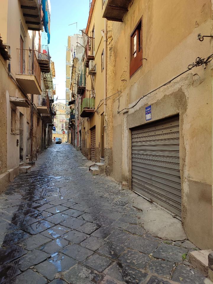 Garage - Posto auto in vendita a Caltanissetta
