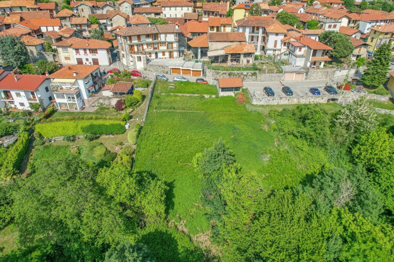 Terreno edificabile residenziale in vendita a Lesa