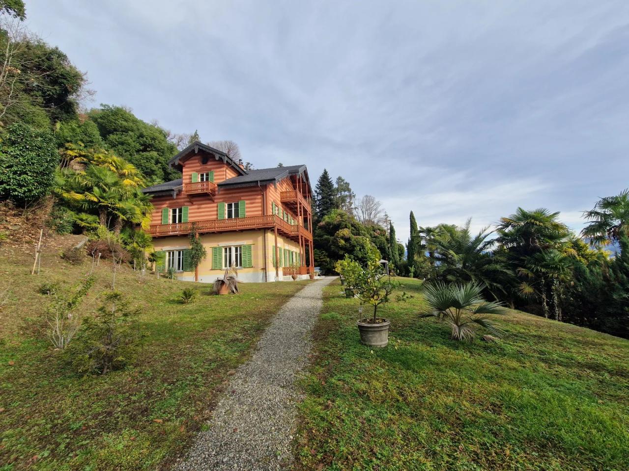 Villa in vendita a Ghiffa