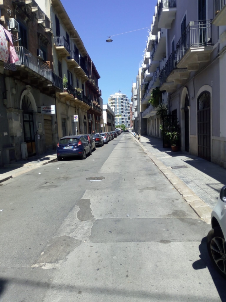 Negozio in vendita a Bari