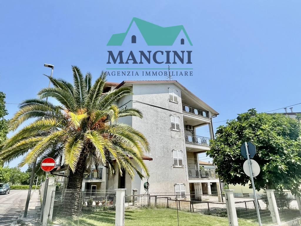 Casa indipendente in vendita a Monte Roberto