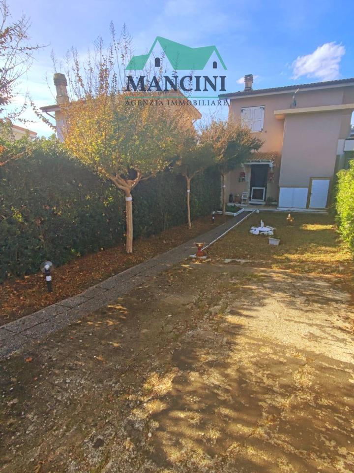 Villa a schiera in vendita a Montemarciano