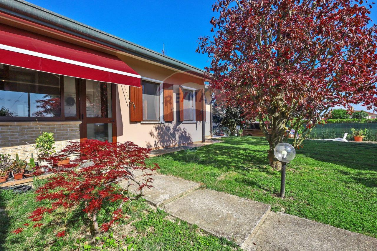 Villa in vendita a Agna