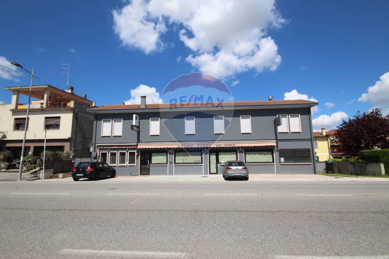 Negozio in vendita a Fiesso D'Artico