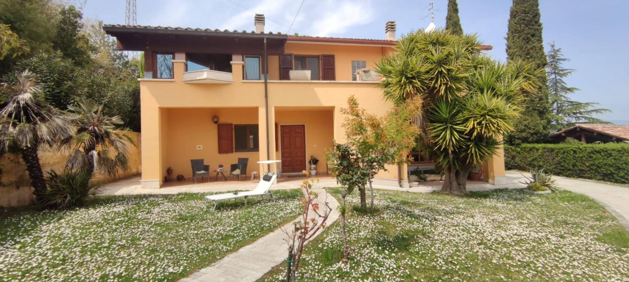 Villa in vendita a Maltignano