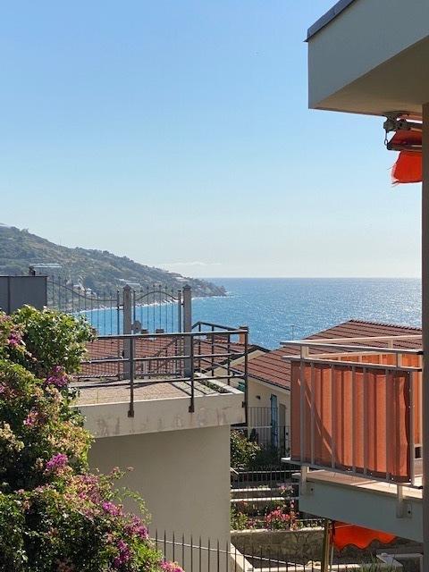 Appartamento in vendita a Santo Stefano Al Mare