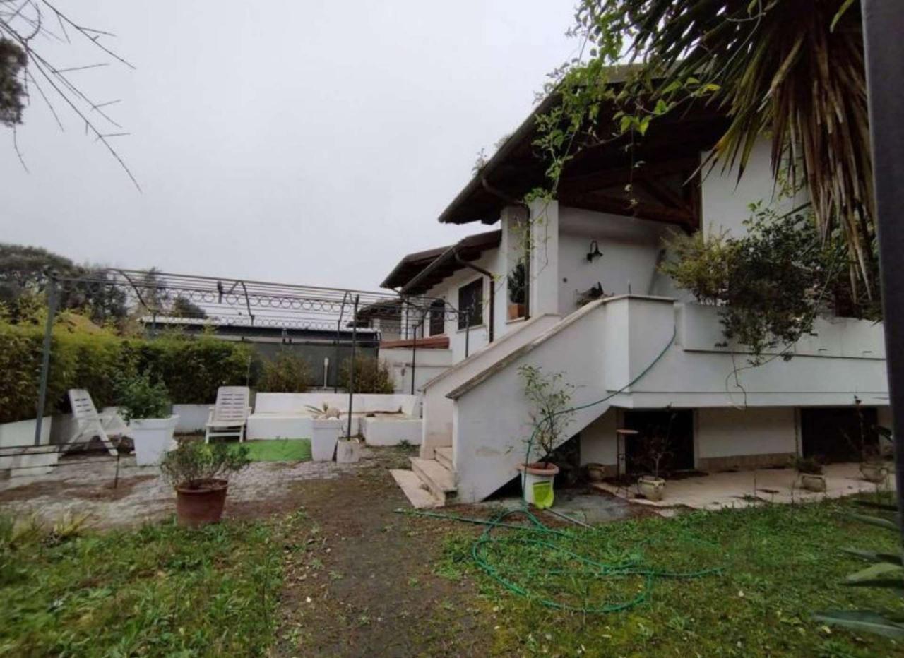 Villa a schiera in vendita a Roma