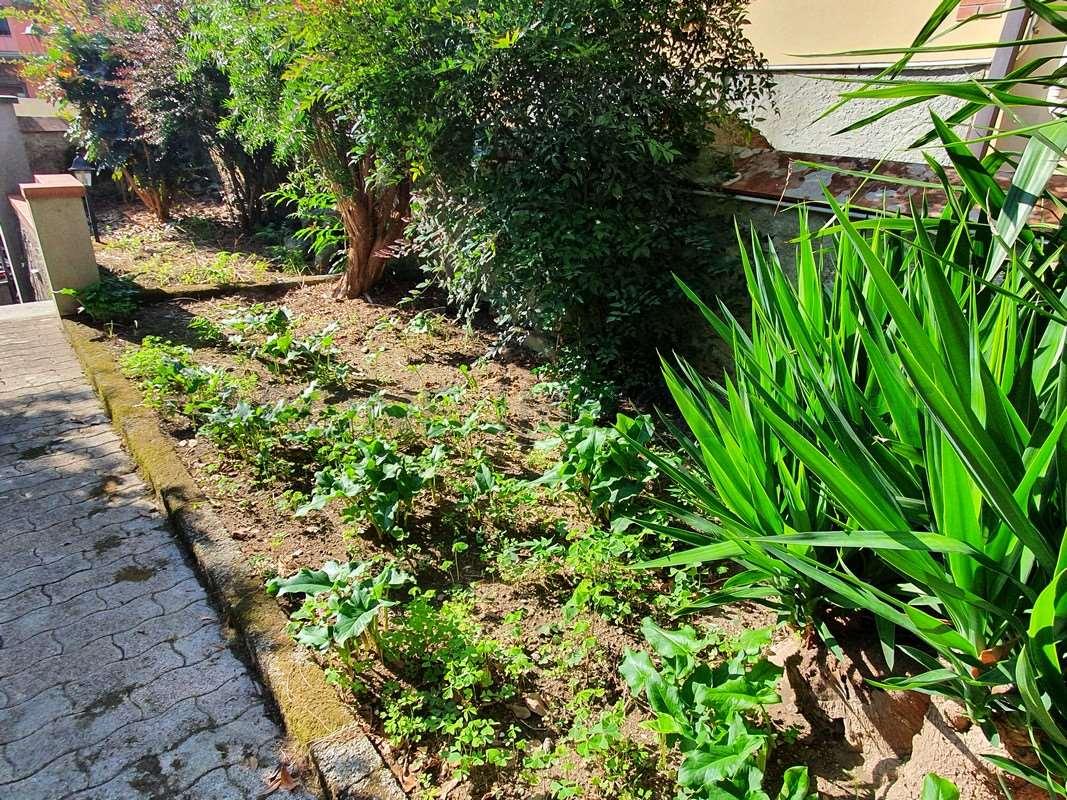 Appartamento in vendita a Montignoso