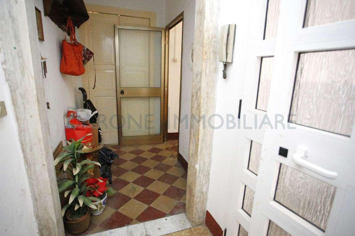 Appartamento in vendita a Carrara