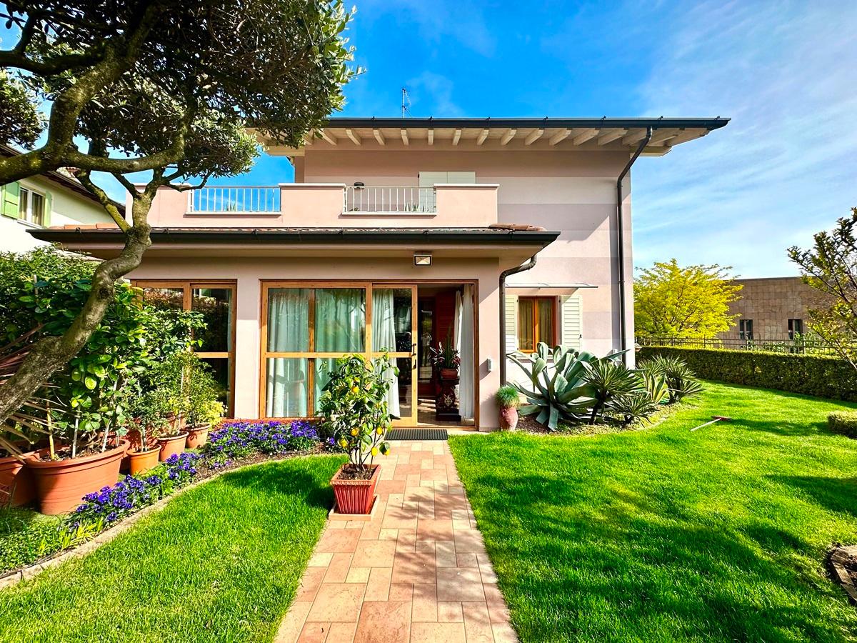 Villa in Via Motta 14, Concesio