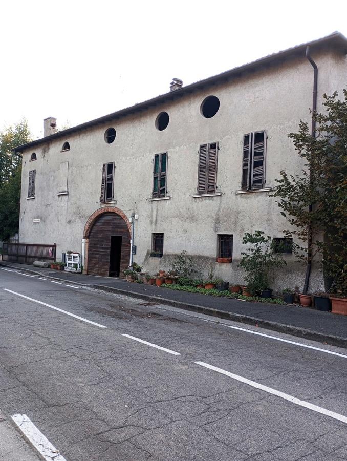 Cascina in vendita a Brescia