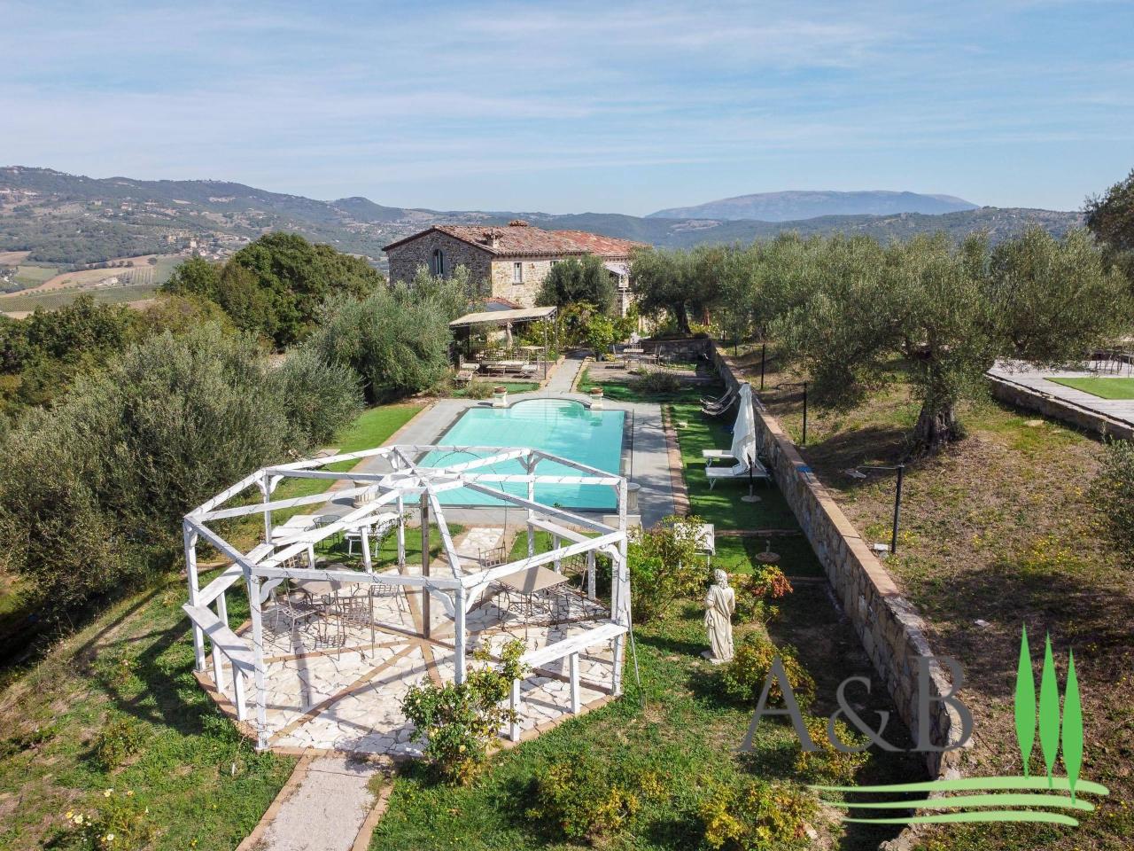 Rustico in vendita a Magione