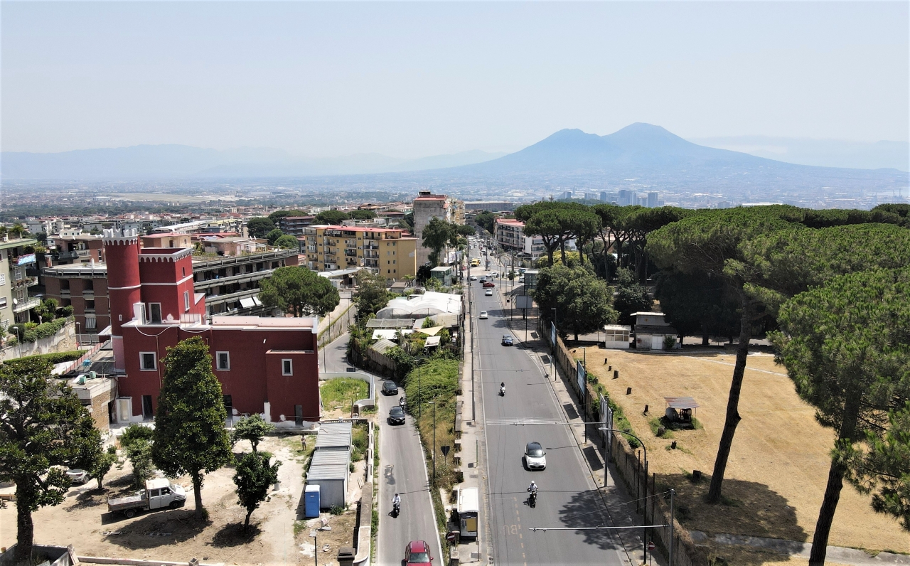 Appartamento in vendita a Napoli