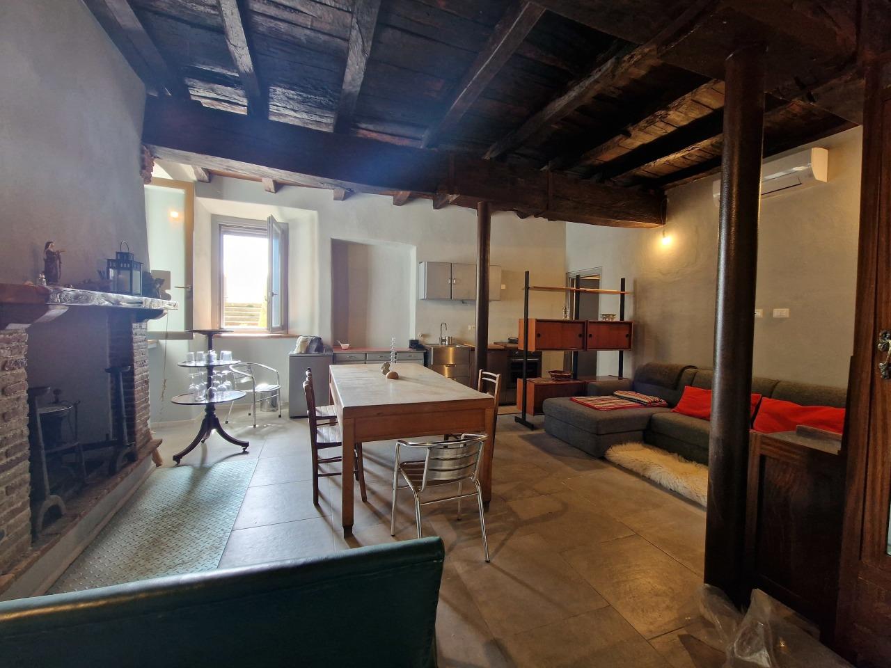 Appartamento in vendita a Lugnano In Teverina