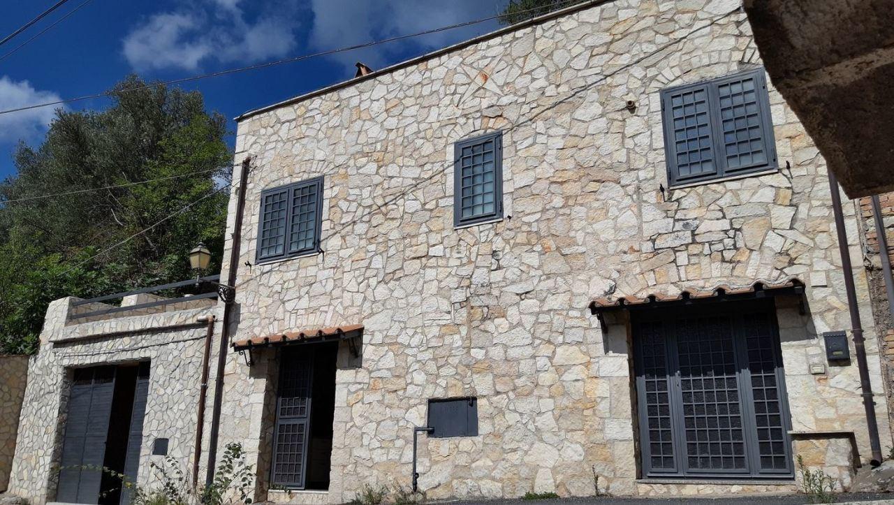Villa a schiera in vendita a Poggio Moiano