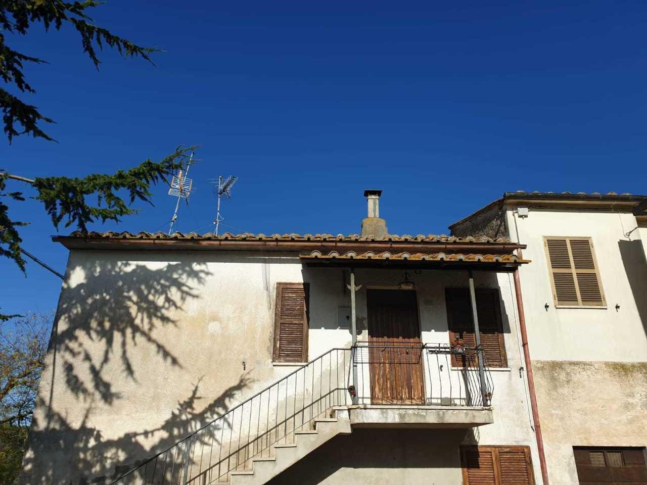 Appartamento in vendita a Lugnano In Teverina