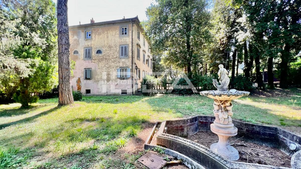 Villa in vendita a Capannori