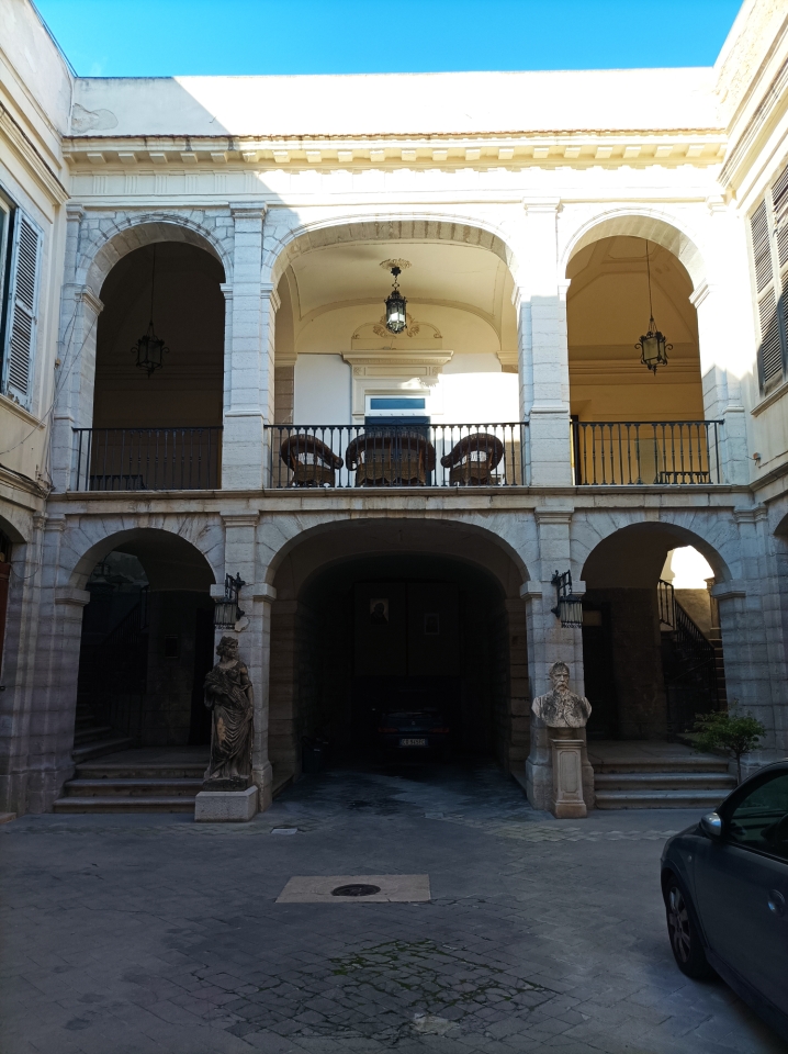 Appartamento in vendita a Trani