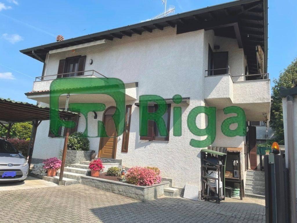 Villa in vendita a Gallarate