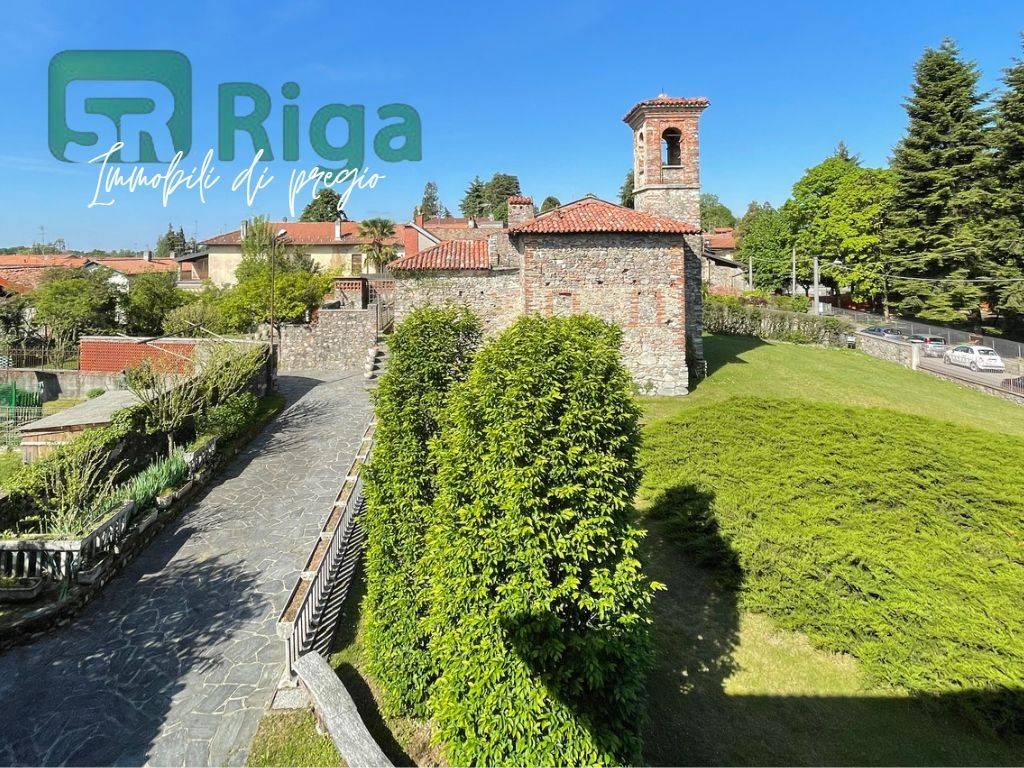 Villa in vendita a Arsago Seprio