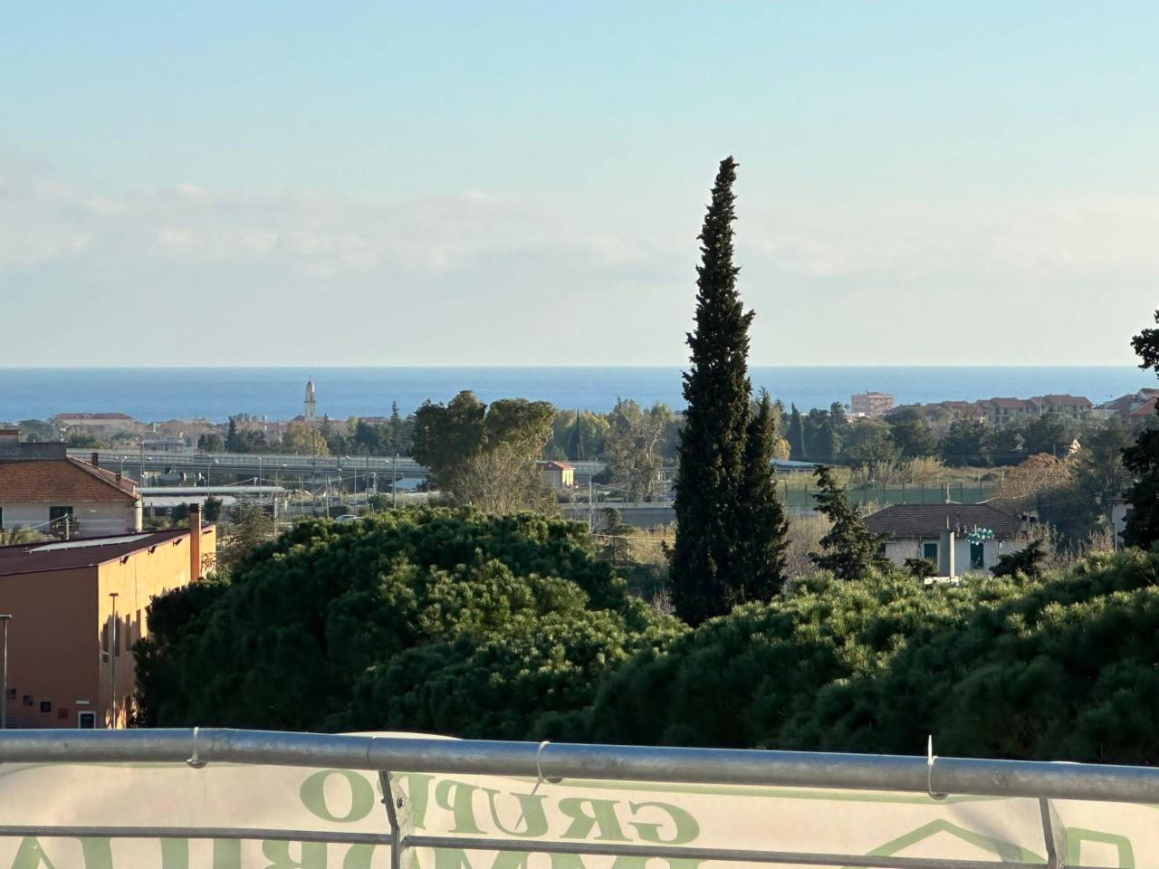 Attico in vendita a Diano San Pietro