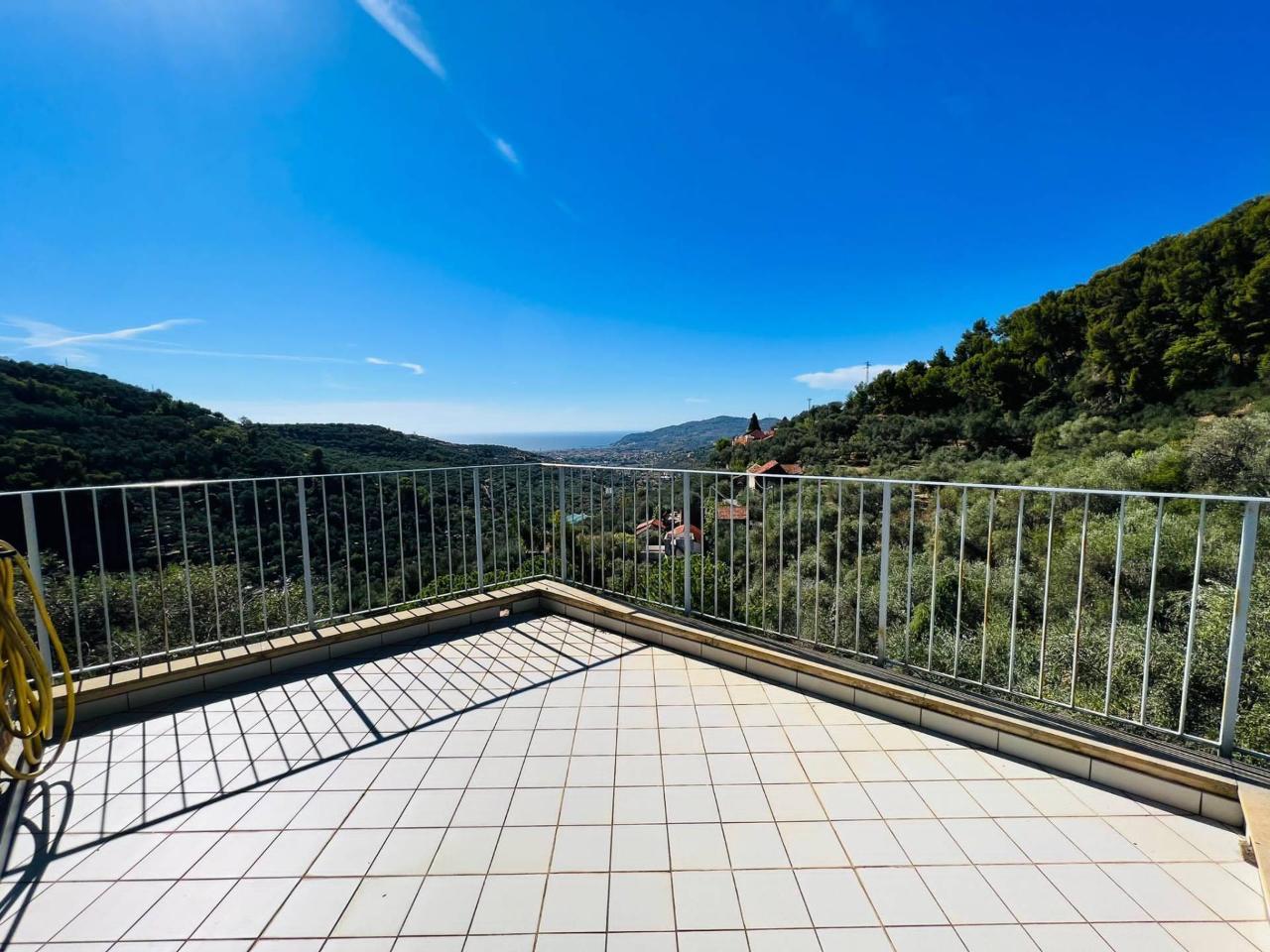 Appartamento in vendita a Diano San Pietro