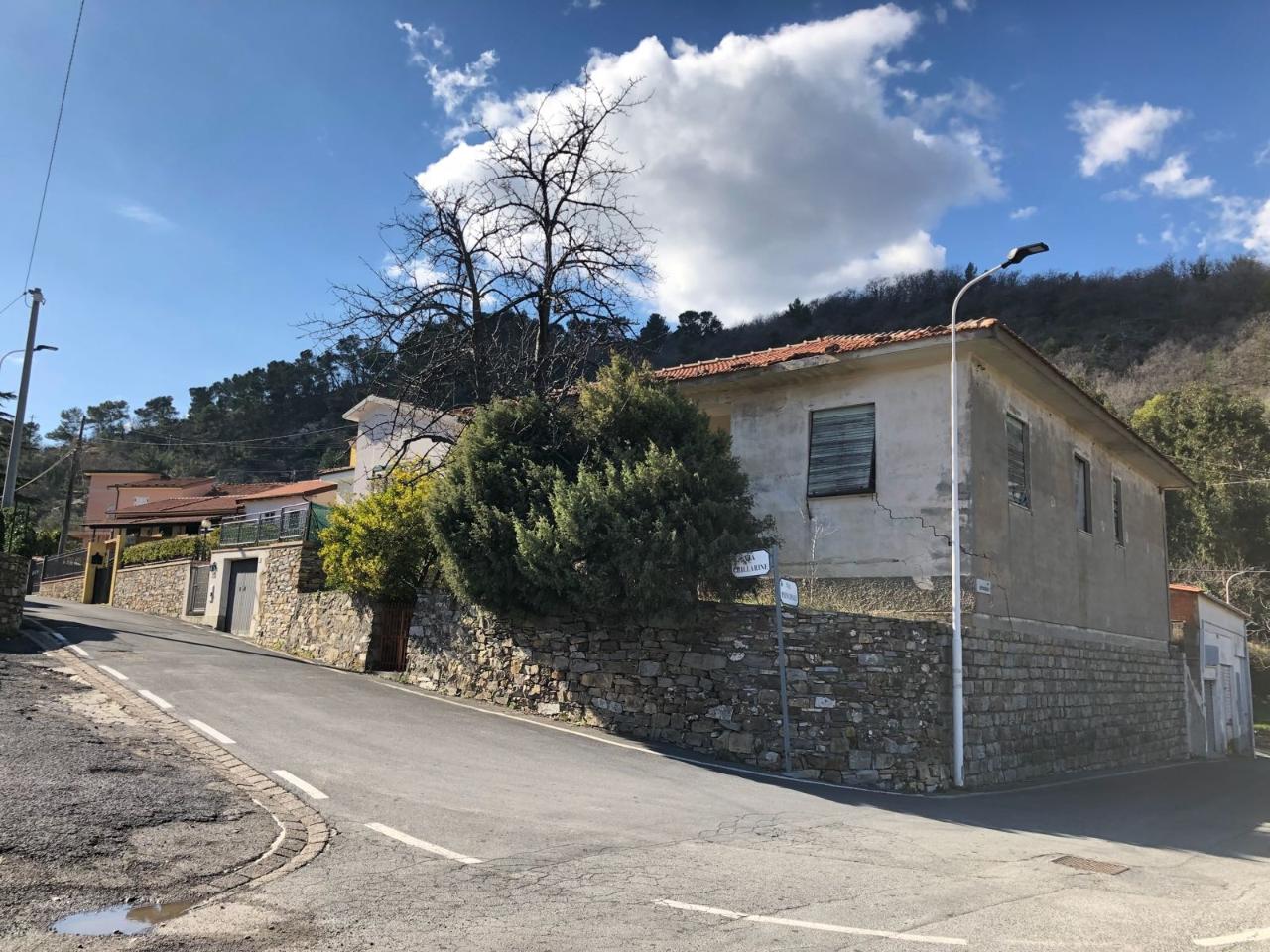 Casa indipendente in vendita a Diano Marina