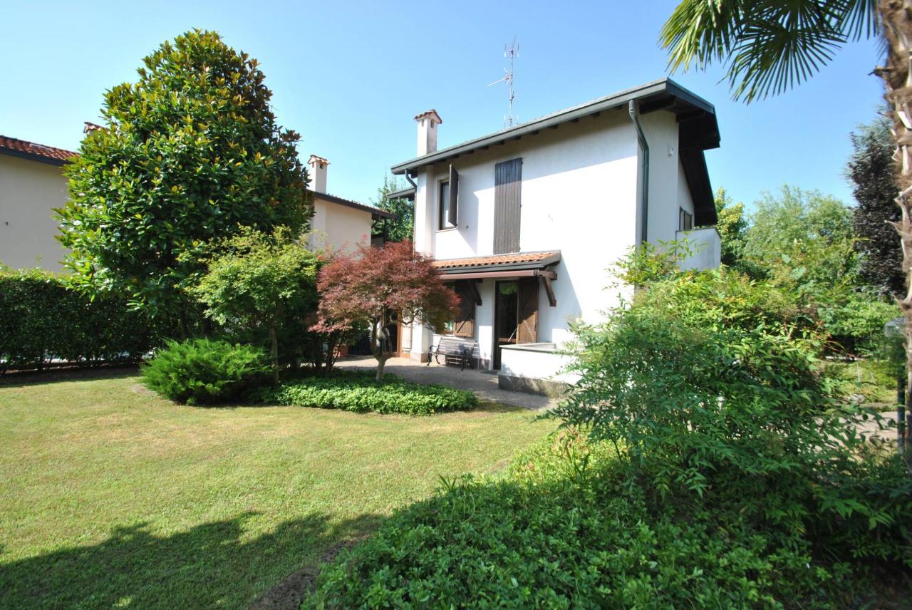 Villa in vendita a Vimercate