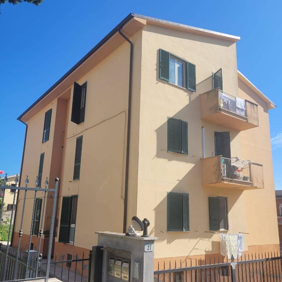 Appartamento in vendita a Fara In Sabina