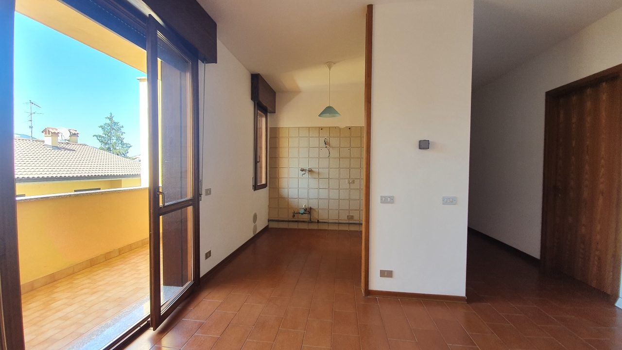 Quadrilocale in Via Europa, Bettola