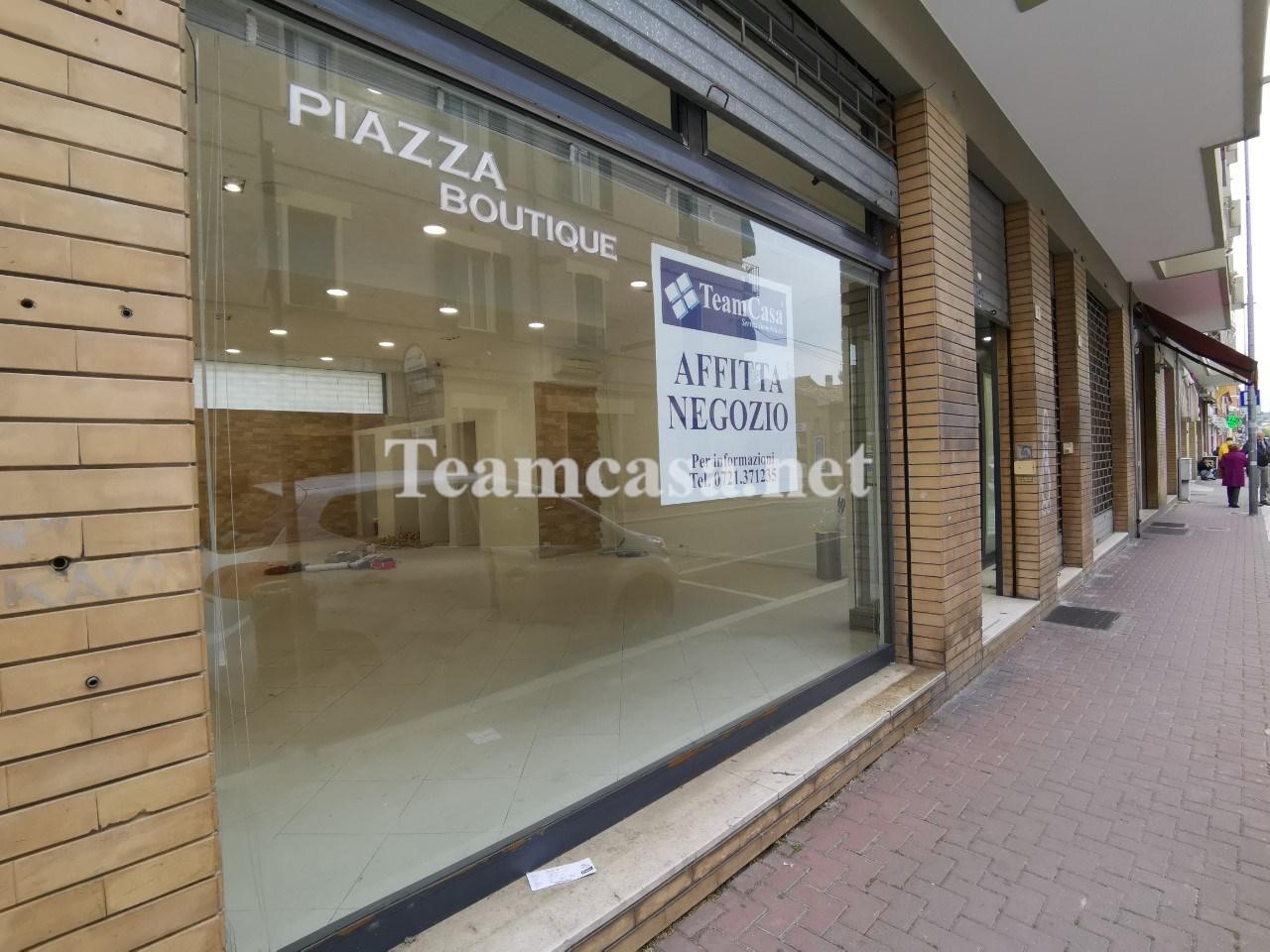 Negozio in affitto a Pesaro