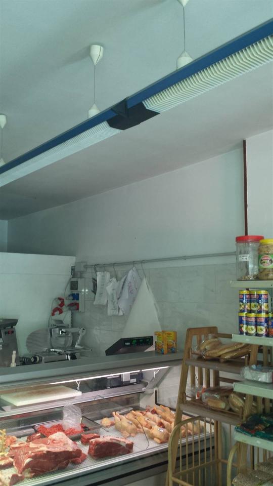 Negozio in vendita a Modena