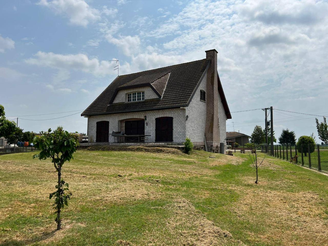 Casa indipendente in vendita a Quistello