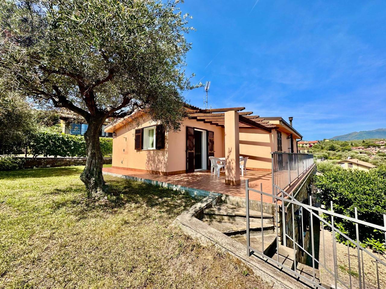 Casa indipendente in vendita a Imperia